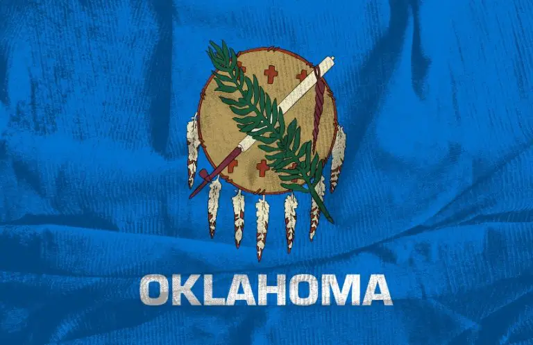 Flag Of Oklahoma Meaning: History And Symbolism - Symbol Genie