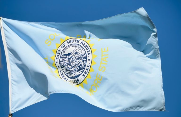 South Dakota Flag Meaning: History And Symbolism - Symbol Genie